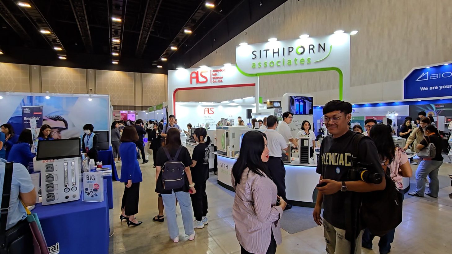 เปิดงานแสดงนวัตกรรมไบโอเทค เครื่องมือและห้องปฏิบัติการวิทยาศาสตร์ 2567 - KKL ขอนแก่นลิงก์